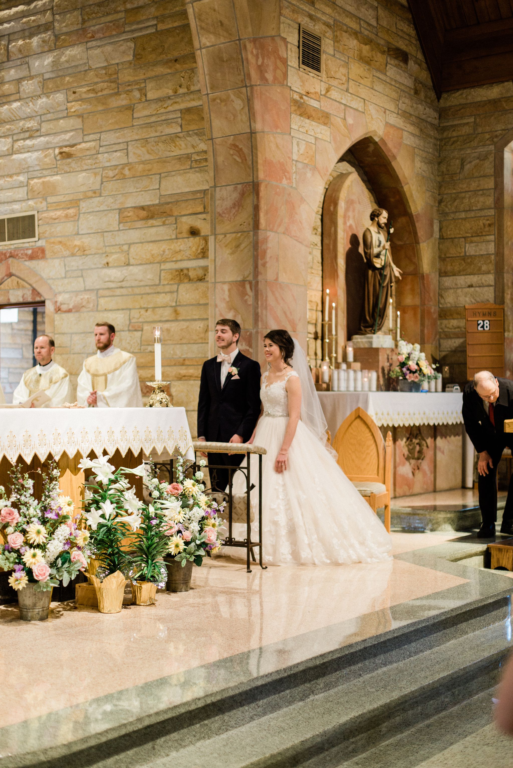 Andrew + Kelsey | Haubstadt, Indiana Wedding » Sharin Shank Photography